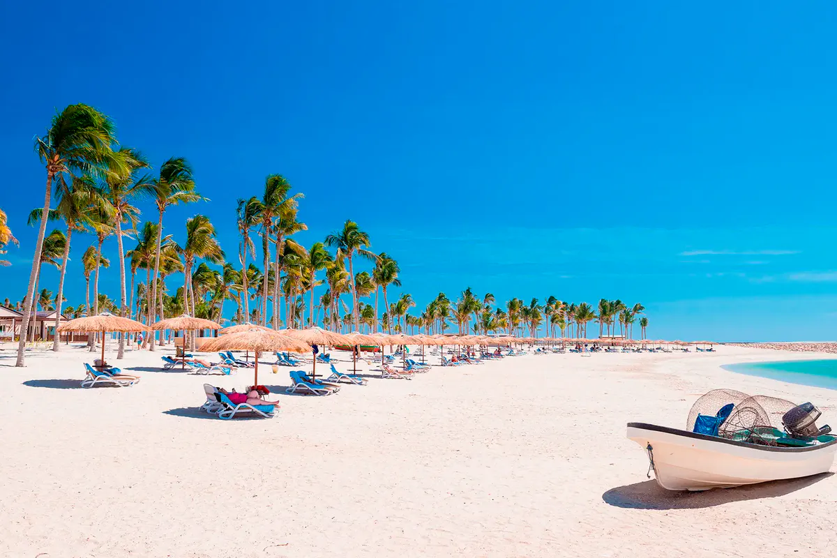 Hotel Fanar & Residences (Salalah) w Omanie - opinie i ceny 2024 ...